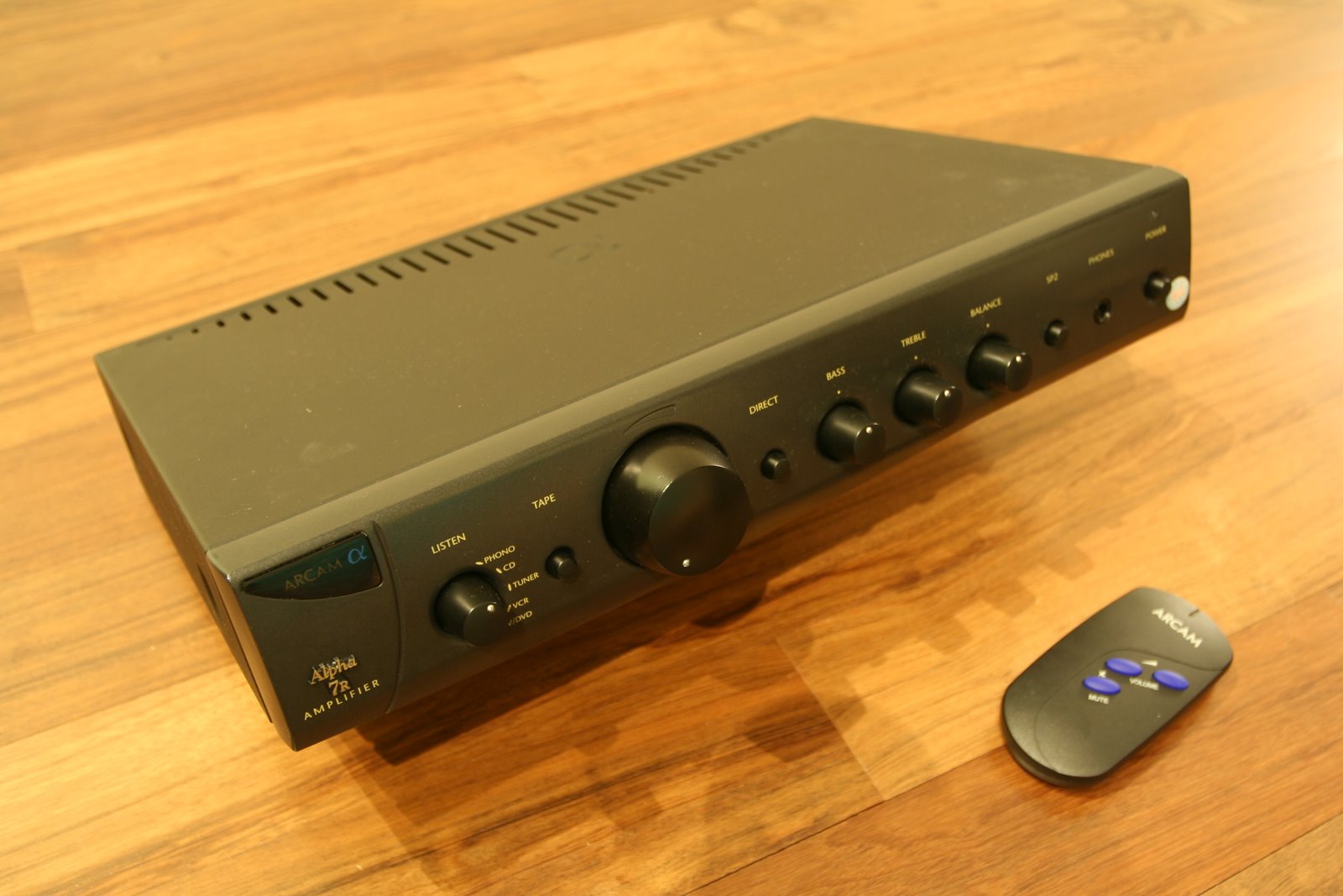 Arcam Alpha 7R integrated amp (Used) SOLD