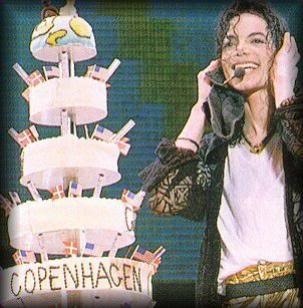 MICHAEL JACKSON GOLD CHOCOLATE PICTURES