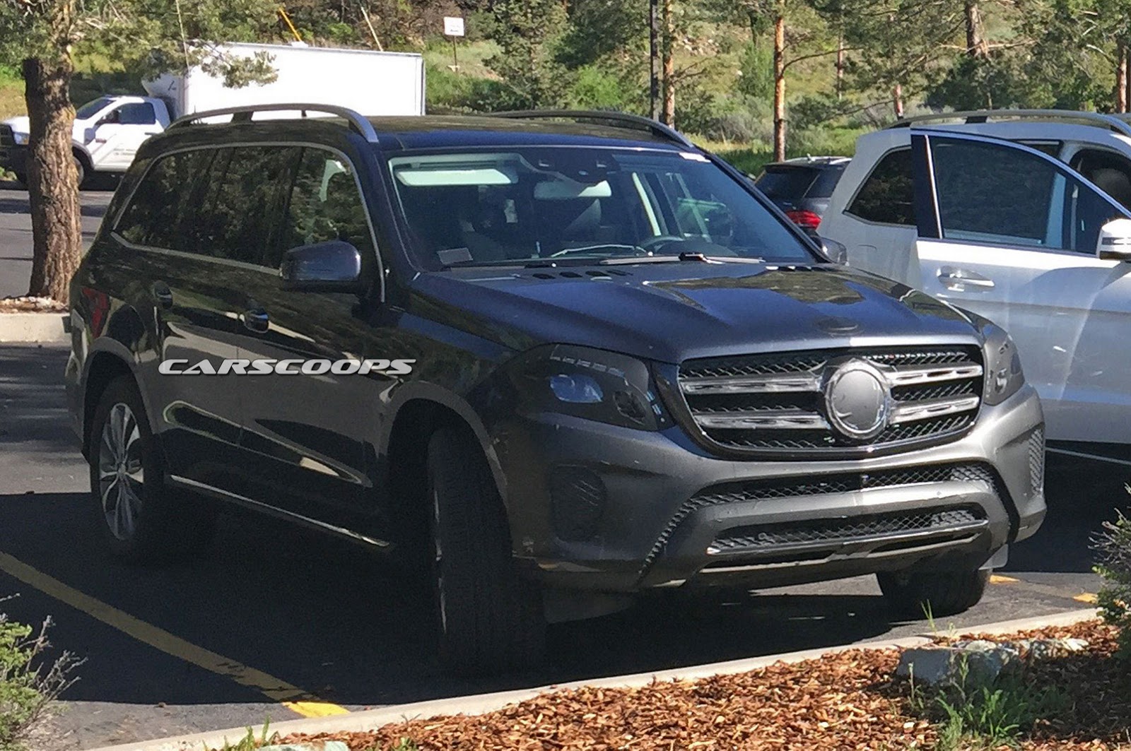 2015 - [Mercedes] GLS (GL Restylé) [X166] - Page 2