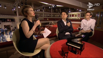 Caroline Veyt : Speakerine (RTBF - 21/05/2016)