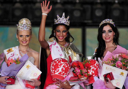 Miss Model of the World 2009- France