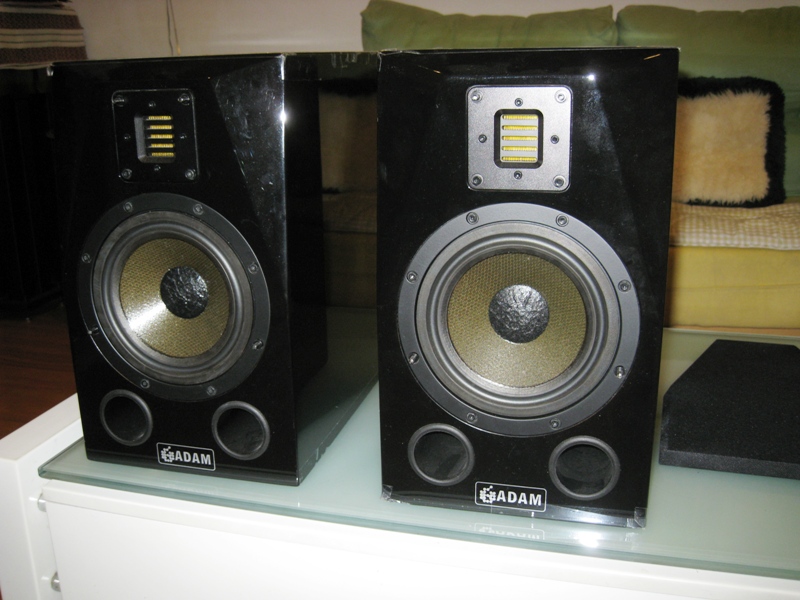 Adam Audio HM2 Bookshelf Speakers (Used)