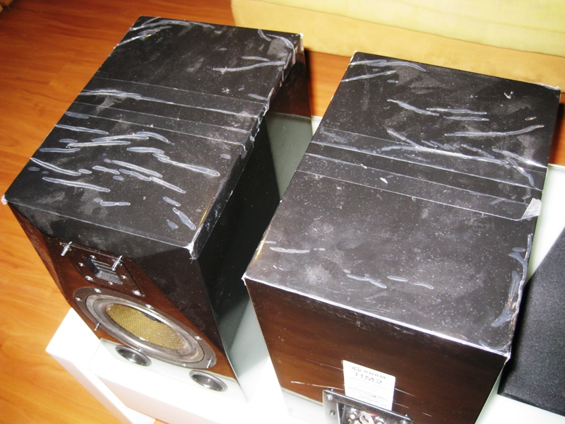 Adam Audio HM2 Bookshelf Speakers (Used)