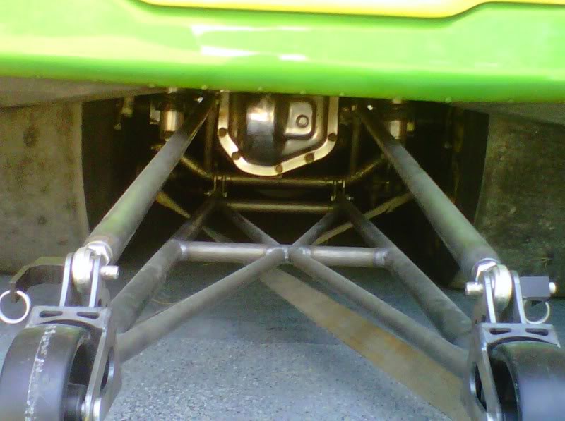The Wheelie bars and the parachute mount installed