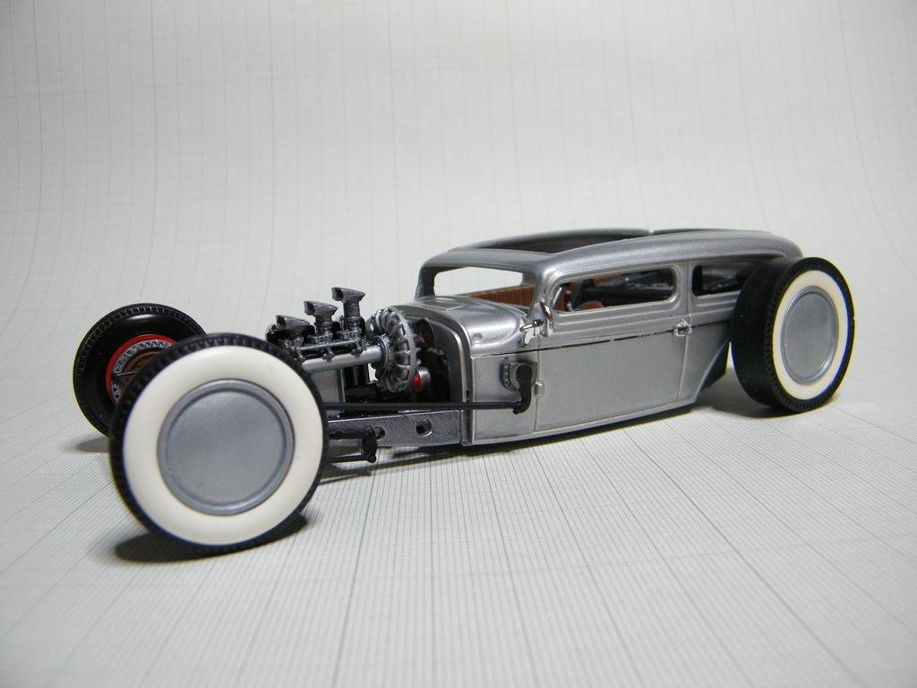 '32 Ford The Silver Brick