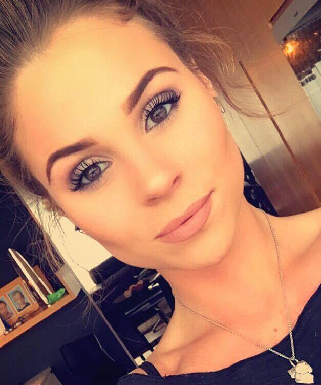 1992 / Hildur Maria Leifsdottir / Miss Universe ICELAND 2016