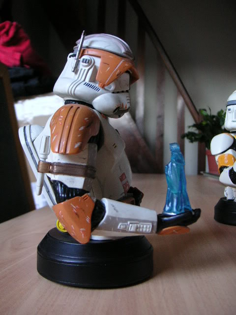 Commander Cody mini-bust - Page 2