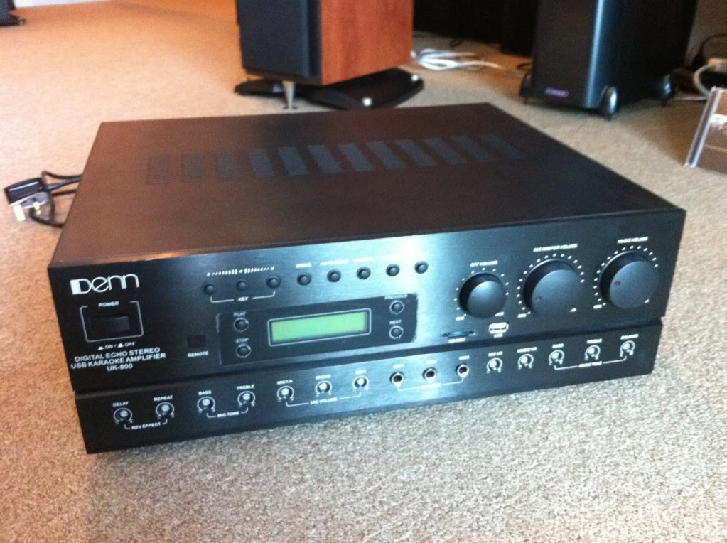 Denn UK-800 Karaoke Set (New)