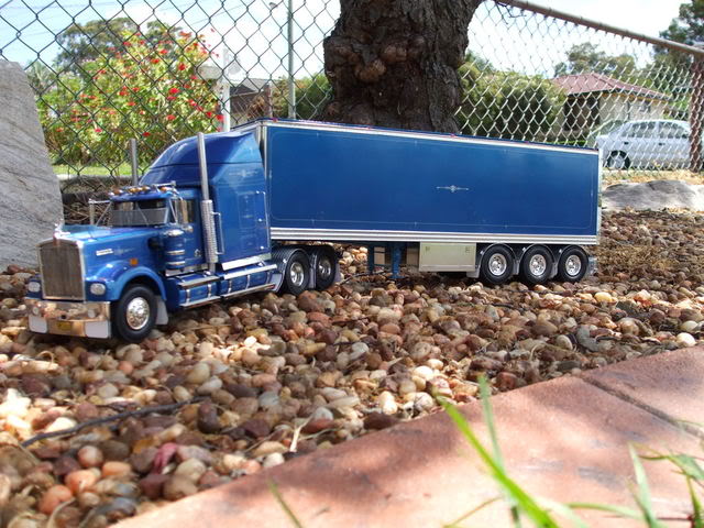 W Model Kenworth