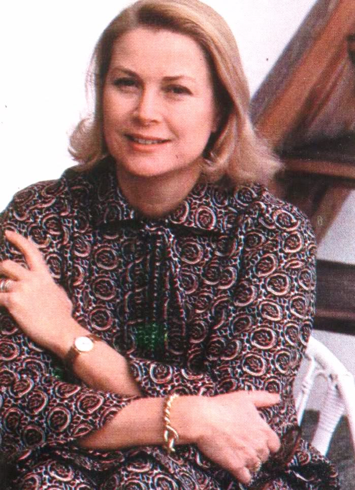 GRACE 1929 - 2009