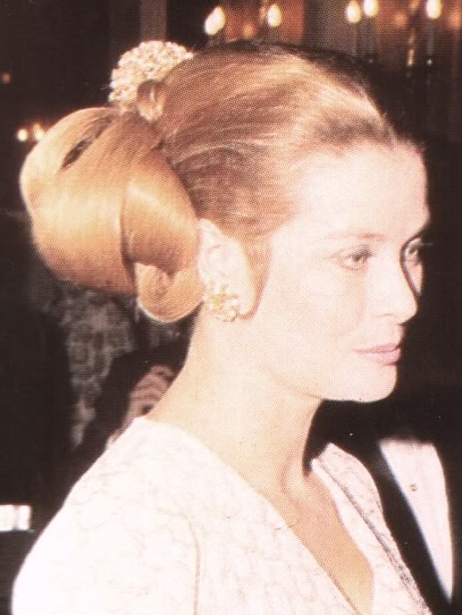 GRACE 1929 - 2009