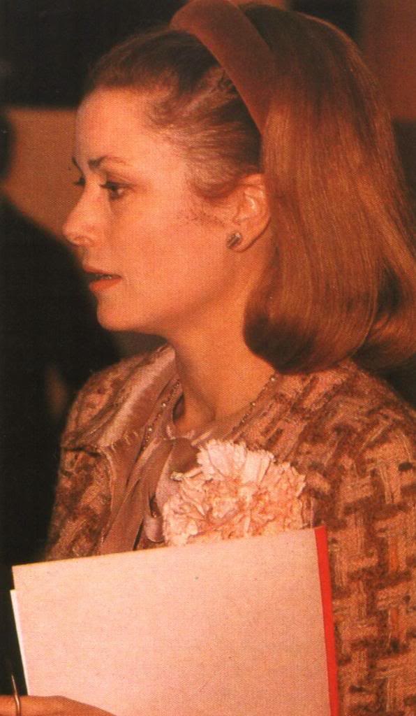 GRACE 1929 - 2009