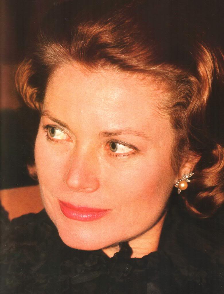GRACE 1929 - 2009