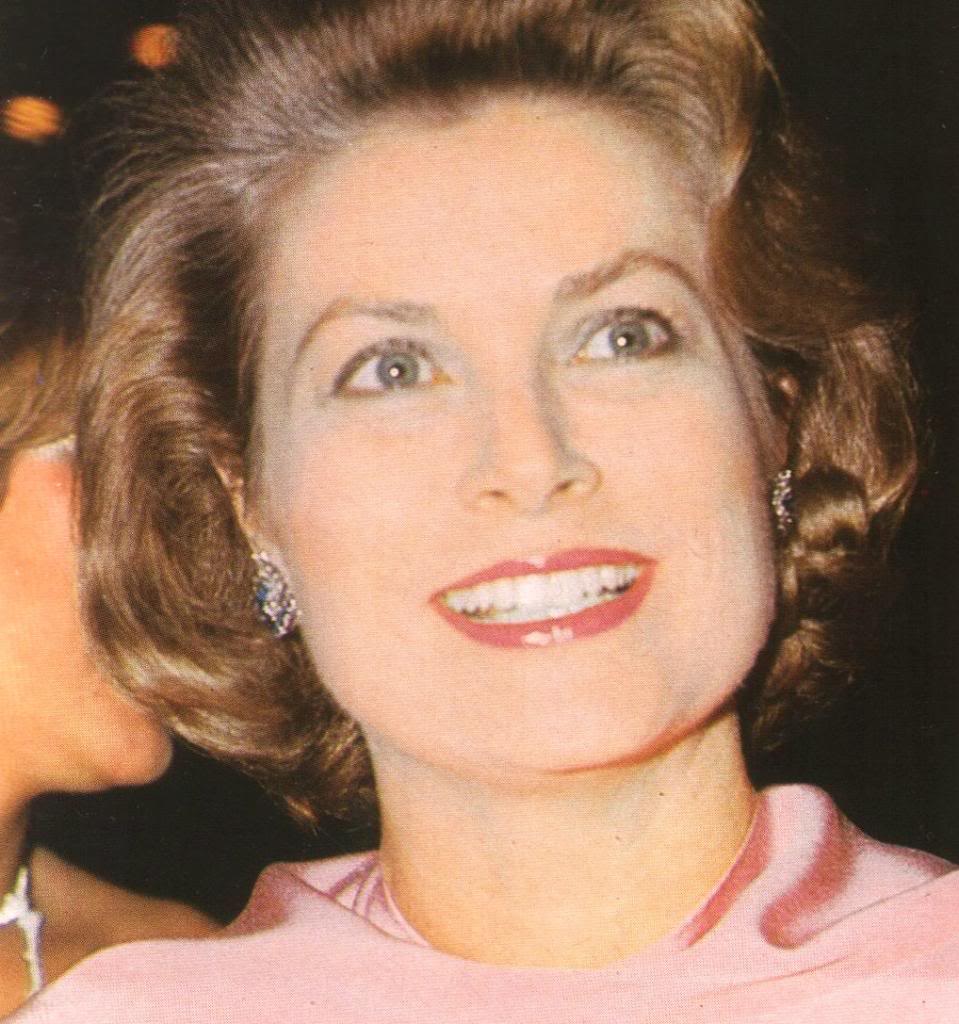 GRACE 1929 - 2009