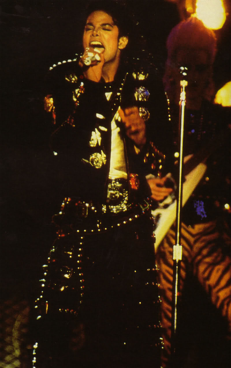 Bad Tour HQ