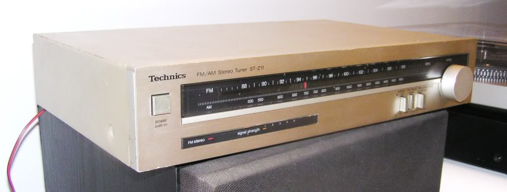Technics ST-Z11 FM/AM tuner (Used)