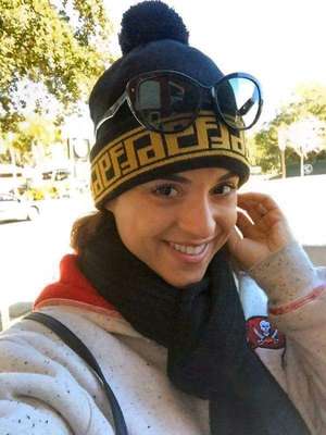 SCAMMER WITH PHOTOS OF JANESSA BRAZIL