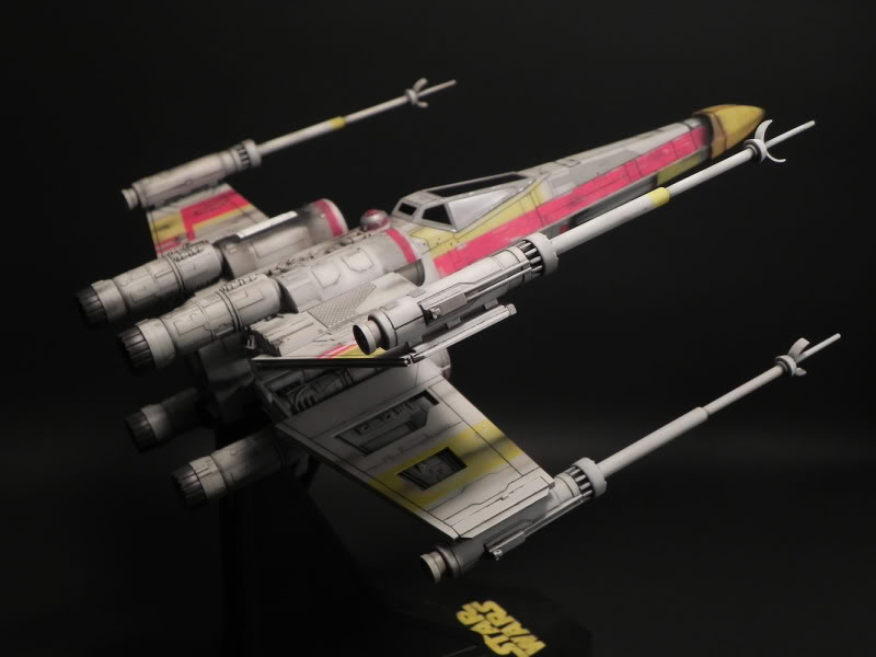 X-Wing - Red 2 - Fine Molds - 1/48