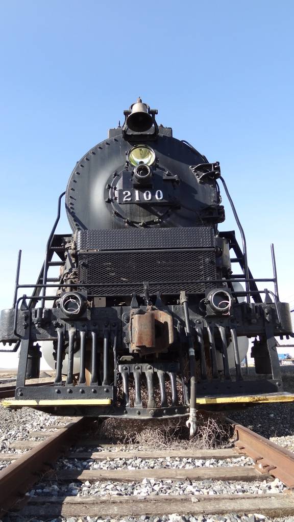 Philadelphia & Reading 4-8-4 "Northern" Type Locomotive 2100 - Very Cool!