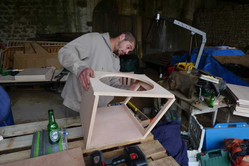 FABRICATION DE NOS CAISSONS