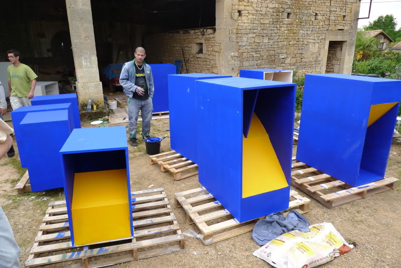 FABRICATION DE NOS CAISSONS