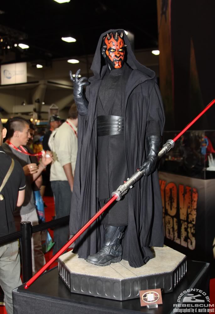 Darth Maul - Legendary Scale Figure - Sideshow Collectibles