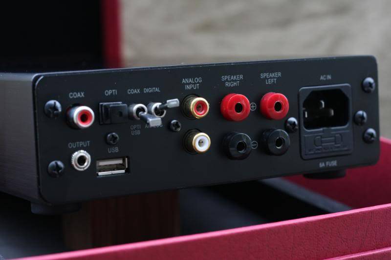 Introducing the U1 USB DAC Integrated/ Headphone Amp