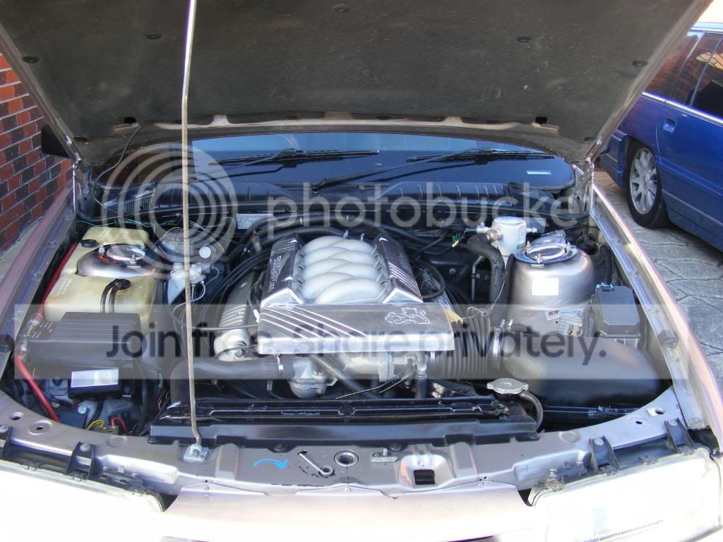 VN V8 AERO
