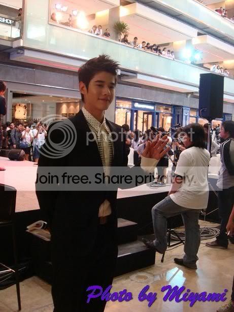 [Photos] Mario for Hamburger 50 Best Actors