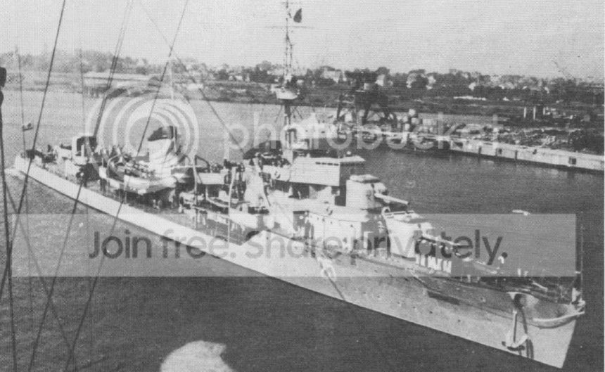Destroyer soviético Gremyashiy da classe Gnevny