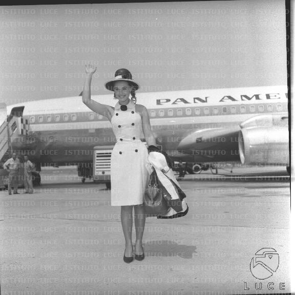 Pageant Italy Vintage