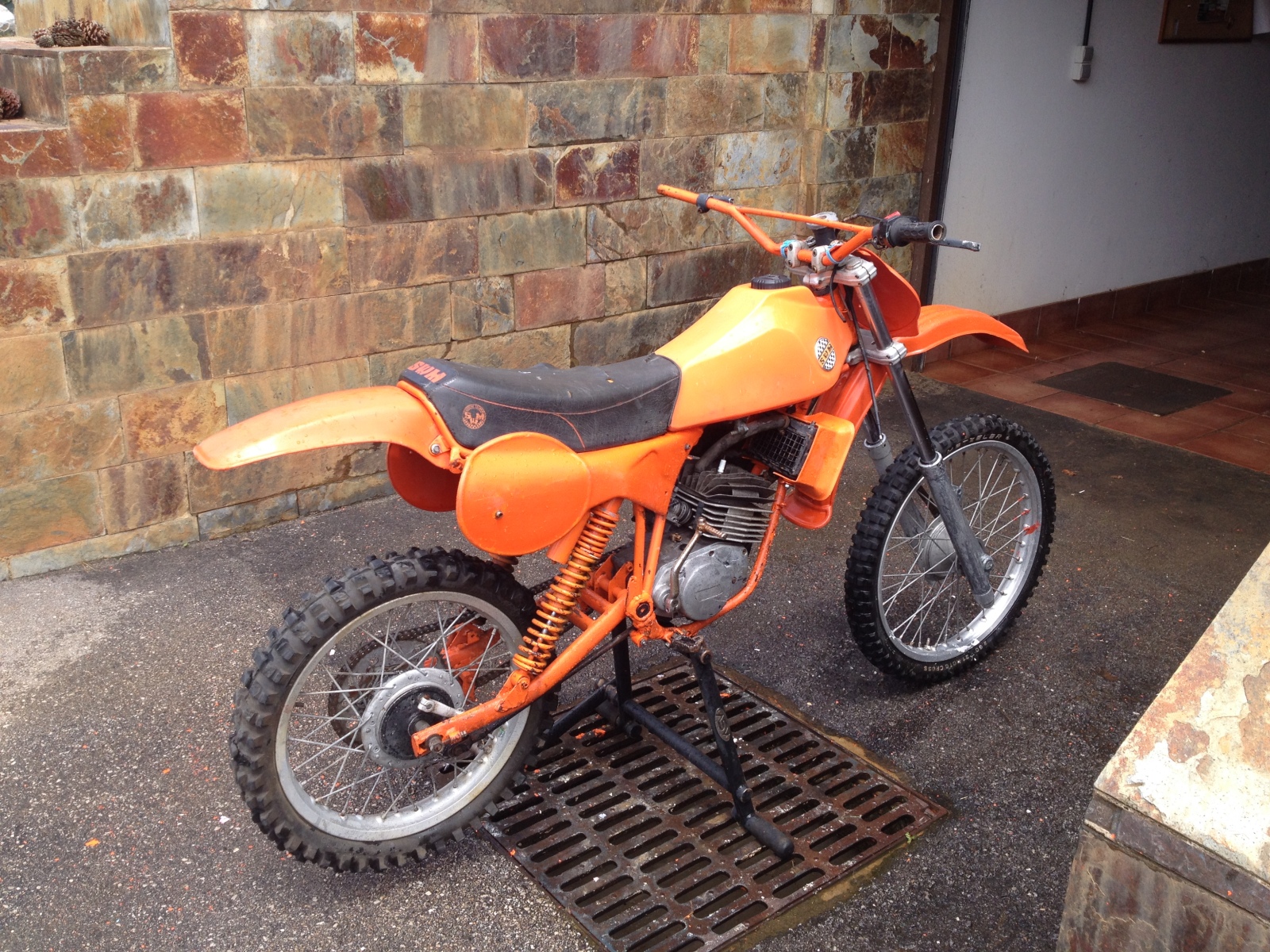 Swm 75cc. - Identificar