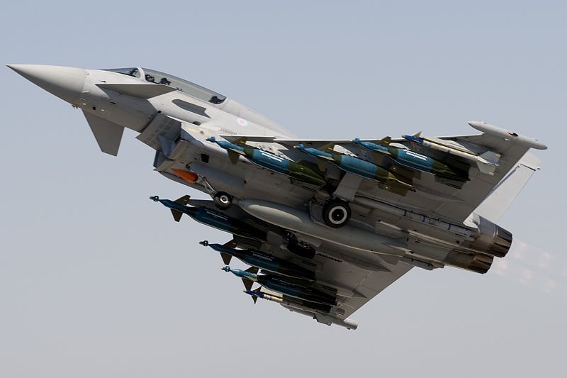 NOVI AVION