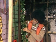 Michael Jackson dans "A Special Sesame Street Christmas", le 8 décembre ...