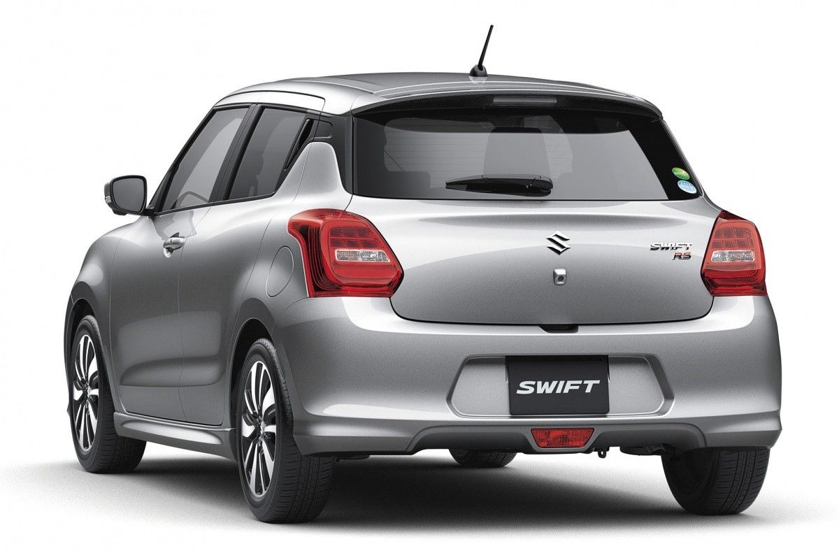 2017 - [Suzuki] Swift III - Page 4