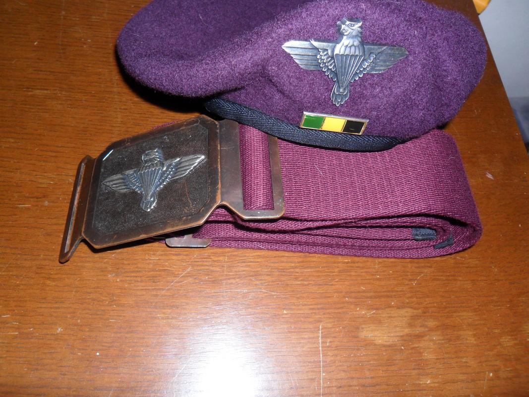 44 brigade beret and stable belt