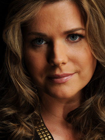 სონია სმიტი/Sonya Smith