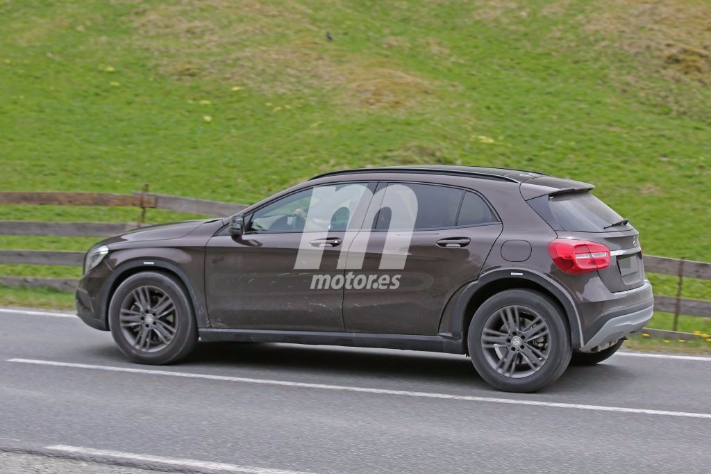 2018 - [Mercedes-Benz] GLB