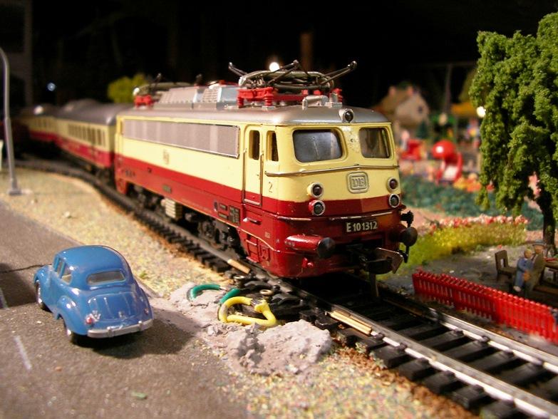 DB E 10 1312 Bügelfalte TEE (Guss)