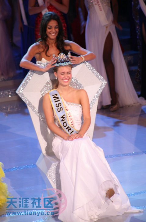 MISS WORLD 2010 - Alexandria Mills, United States