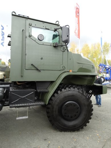 The Russian Military Automotive Fleet - Page 2
