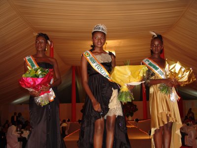miss benin 2008 - Page 2