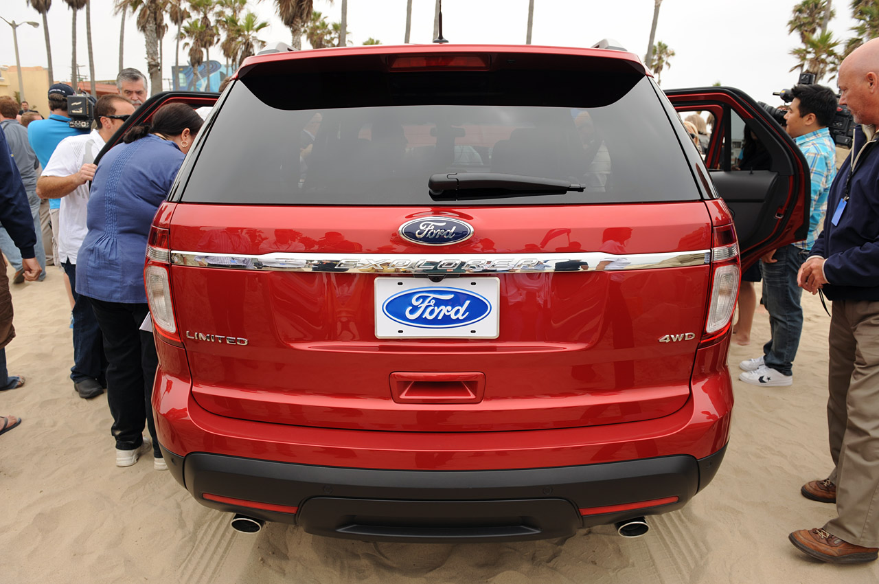 2010 - [Ford] Explorer - Page 2