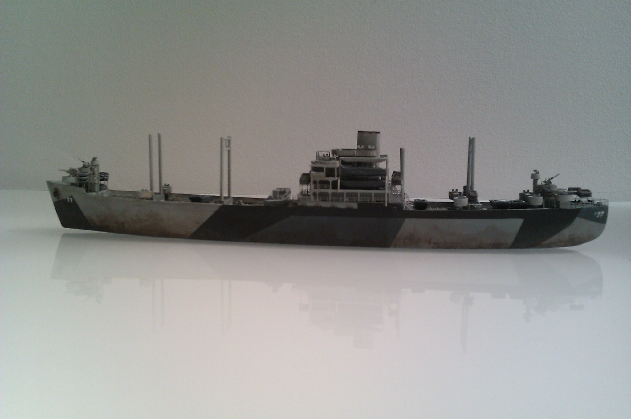 USS Thurston 1/700 à partir du kit Armerican scout de Loose cannon