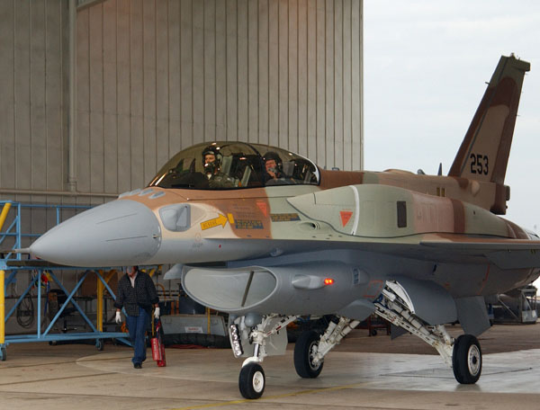 F-16I vs F-16E/F