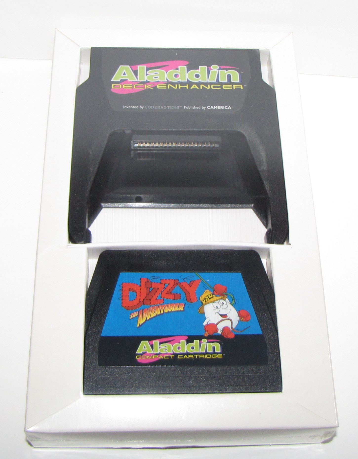 Um acessorio de Snes que provavelmente você não conheçe o Sufami Turbo