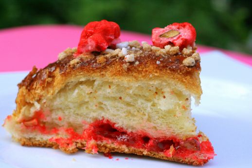 Brioche Saint Genix (ou Pogne de Romans aux pralines)