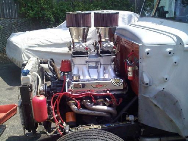 429/460 Weiand Tunnel ram plus two K&N velocity stacks. SOLD!!!!!!