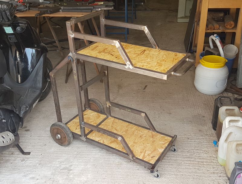 [Terminé] - Fabrication de 2 chariots pour poste à souder