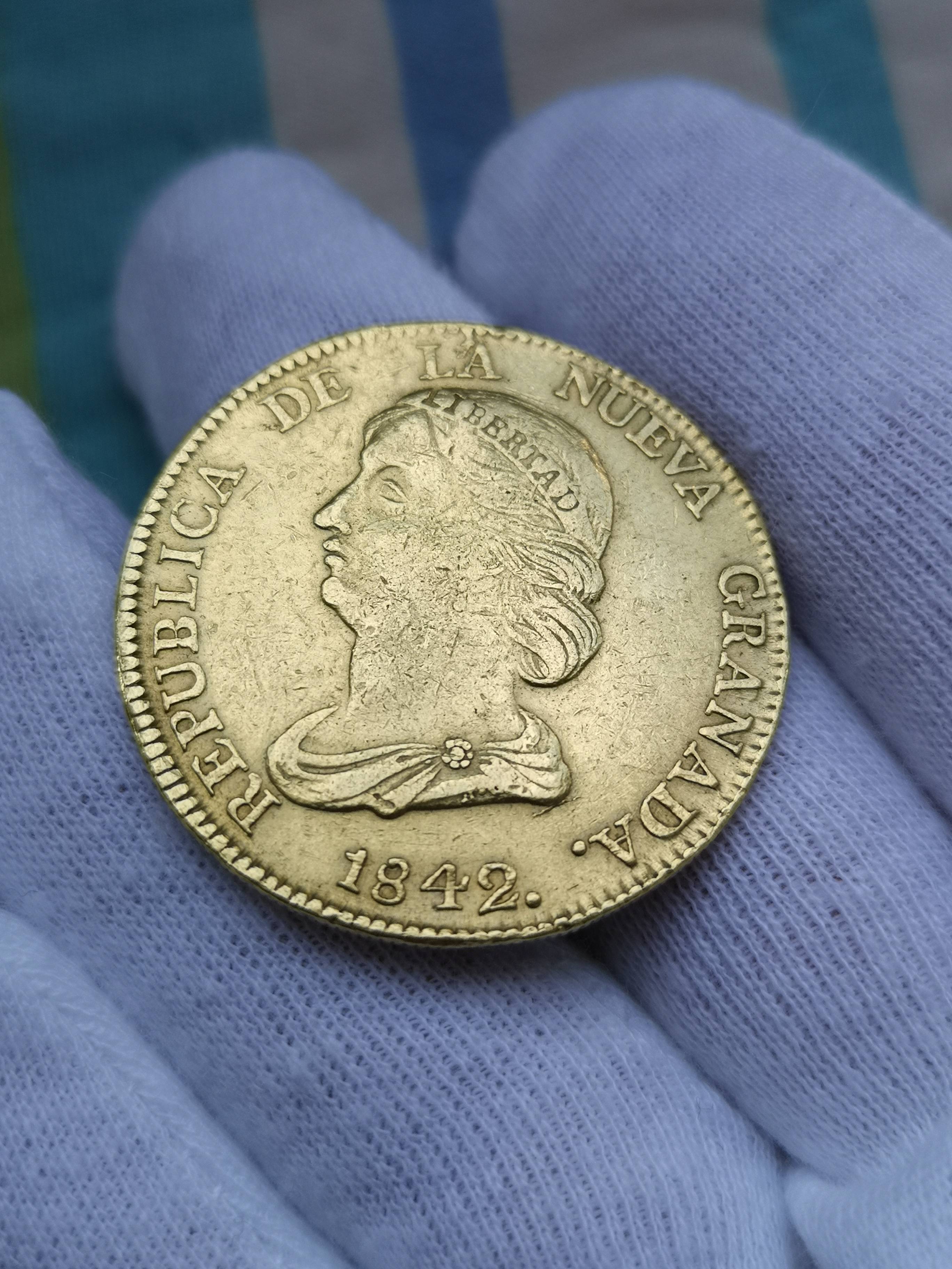 16 pesos Colombia 1842